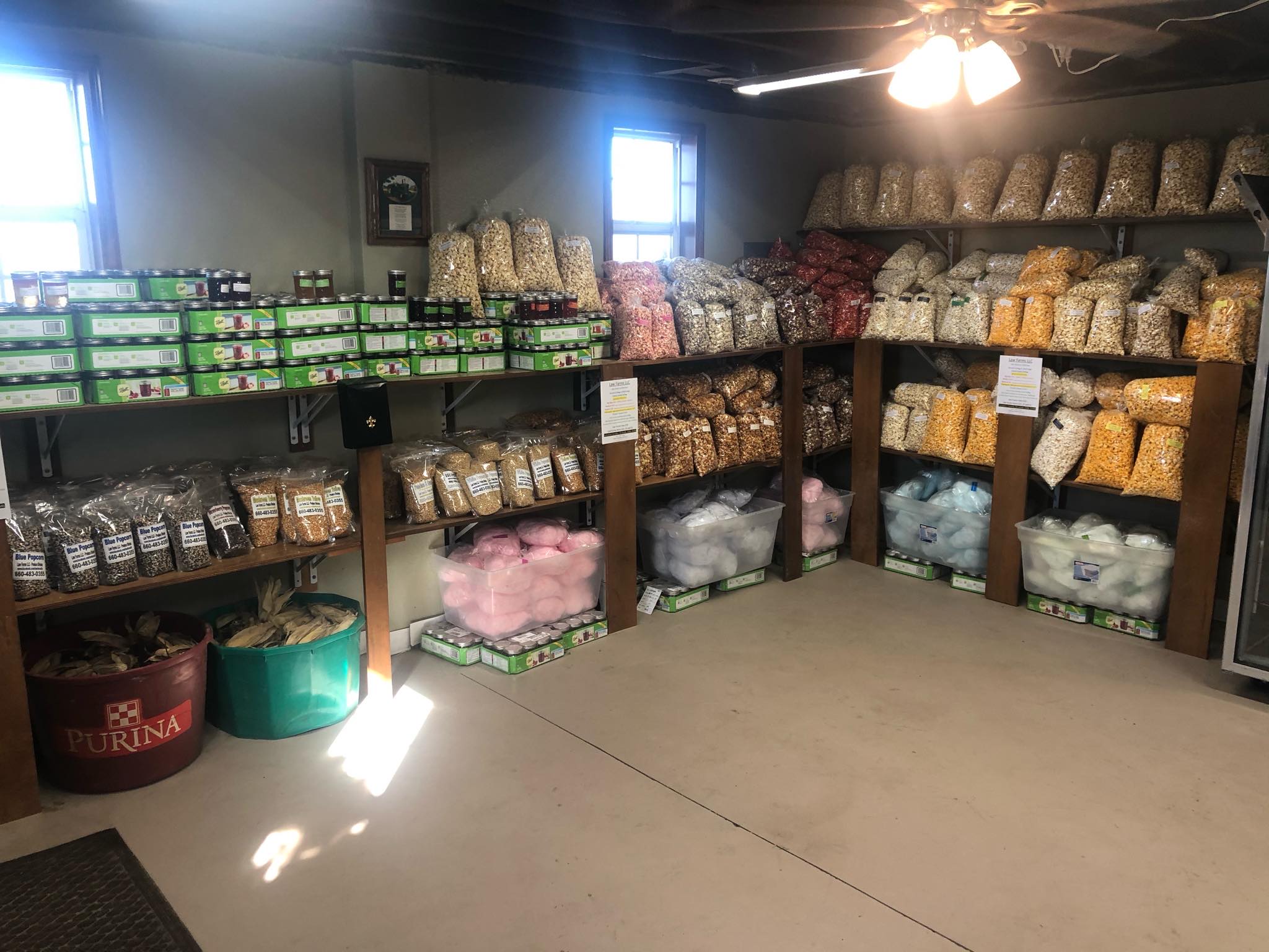 The Farm Store & More – Law Farms LLC